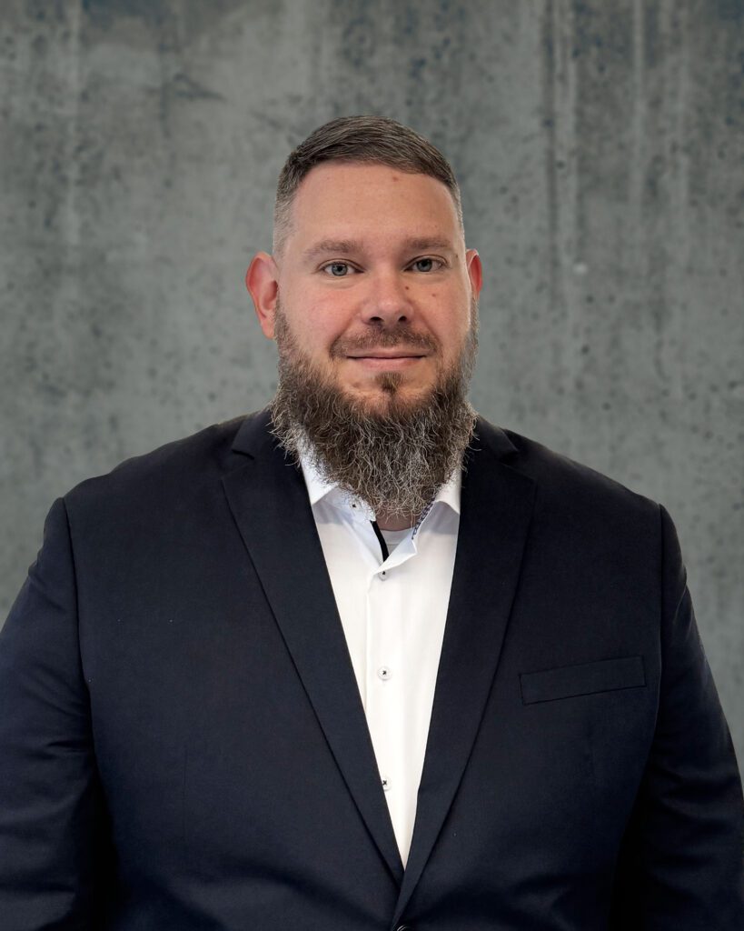 Infes Komanda | Infes